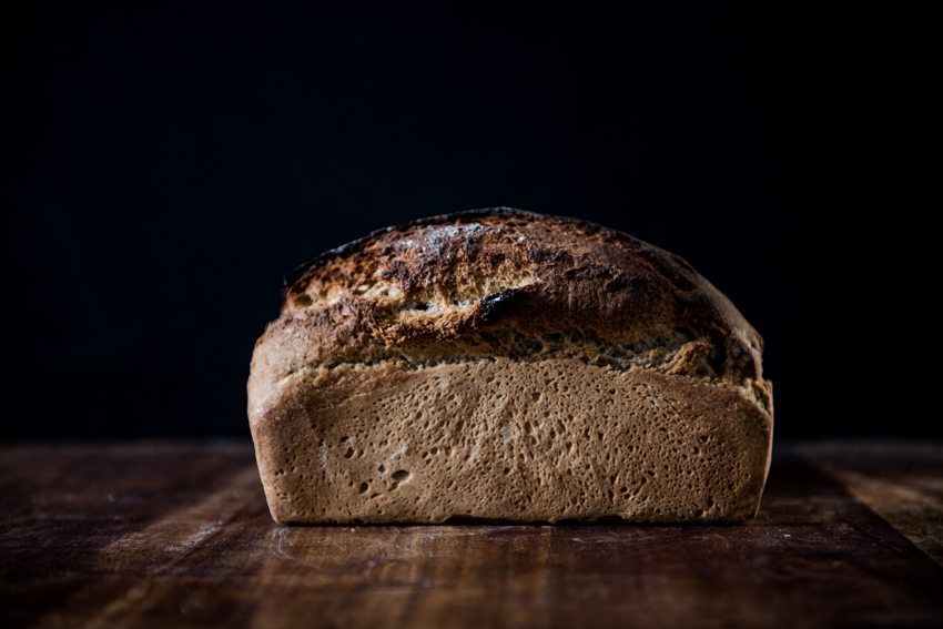 Pain complet (levain de son, farine bise) moulé 900g | Site Merci Oscar!